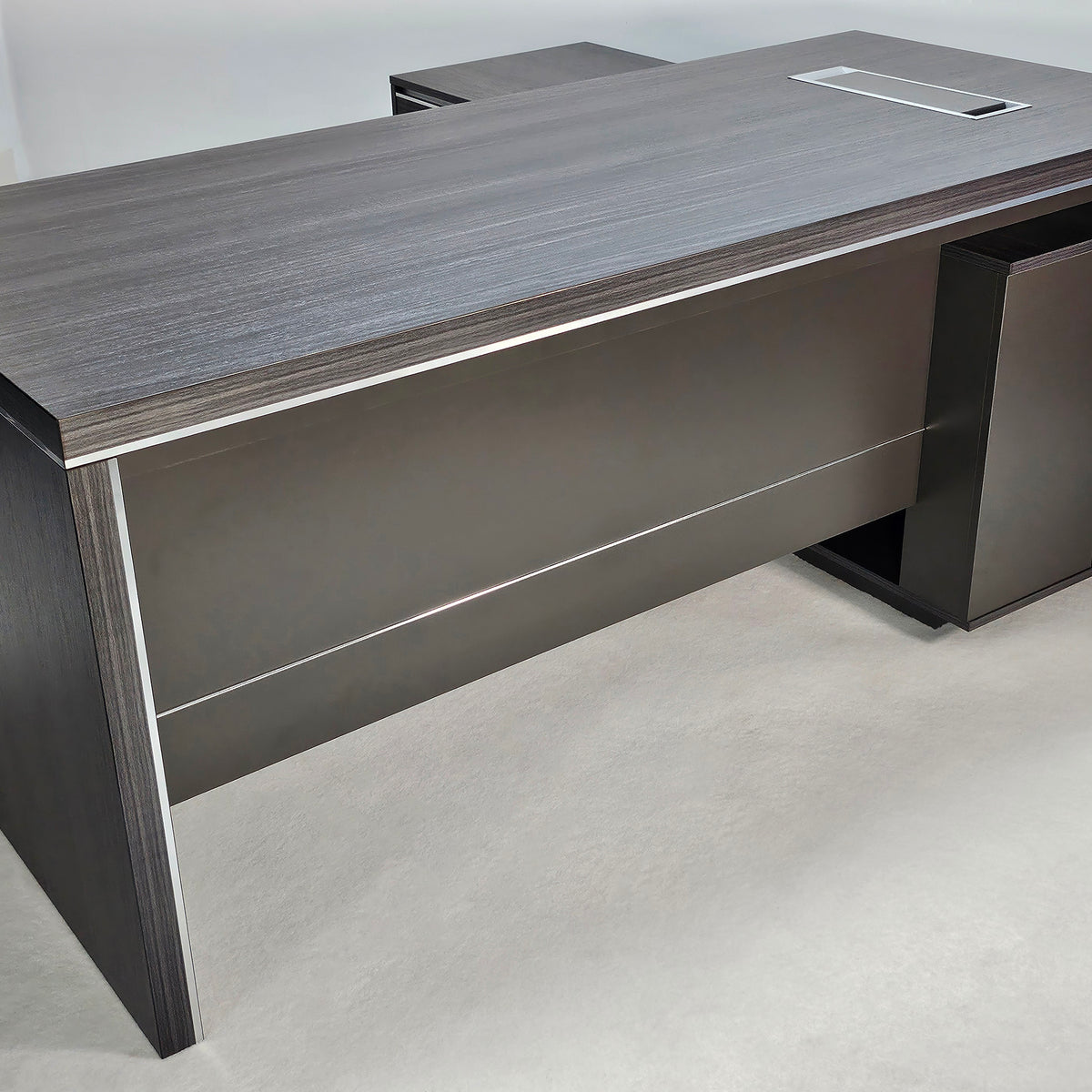 Stylish Grey Oak Corner Executive Office Desk - 1600mm, 1800mm, 2000mm ...